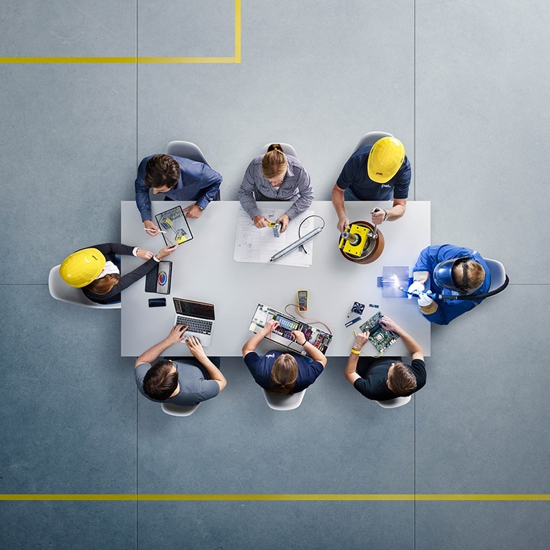 Automated storage systems: Multi Access Warehouse from psb